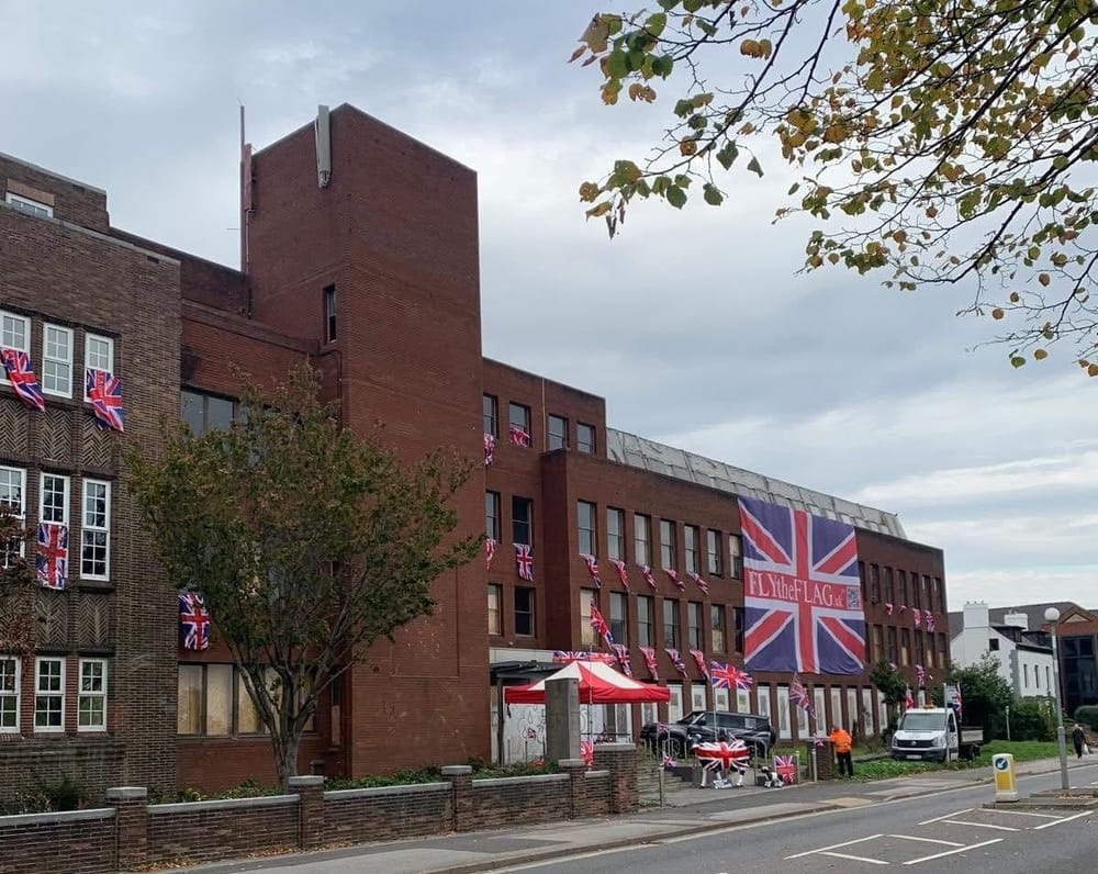 James Holmes has bought a truly massive Union Jack. Will he be able to ...